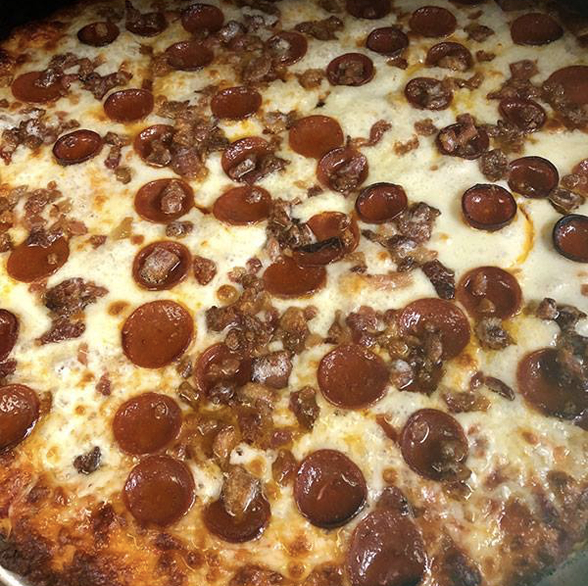 Ricotta's Pizza Niagara - Born Buffalo